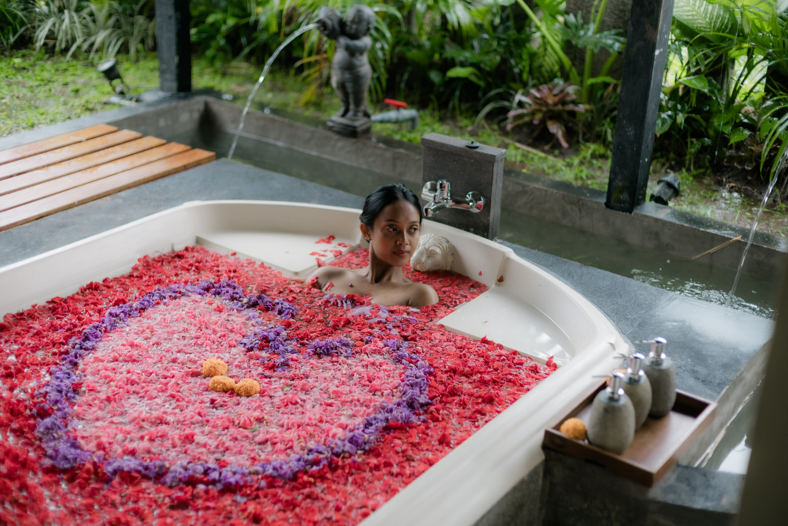 Flower Bath Ubud Instagrammable Experience at Parina Spa - Parina Spa ...